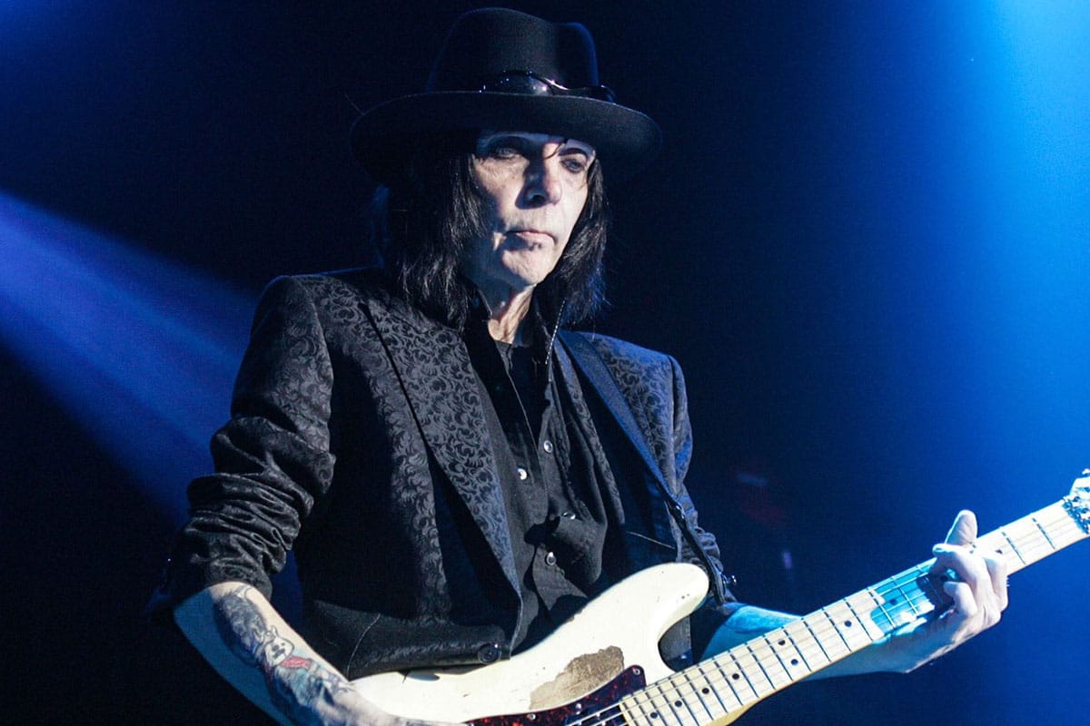 Mick Mars escribirá su autobiografía en su lecho de muerte - Rock ...